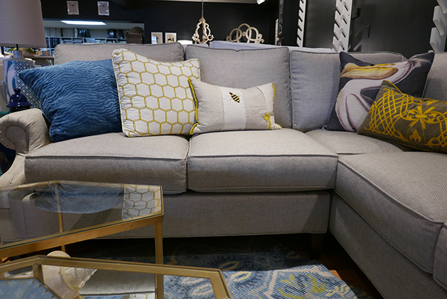 Sofas | ST. LOUIS HOMES & LIFESTYLES